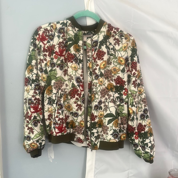 Outerwear by Lisa | Jackets & Coats | Light Jacket With Flowers And ...